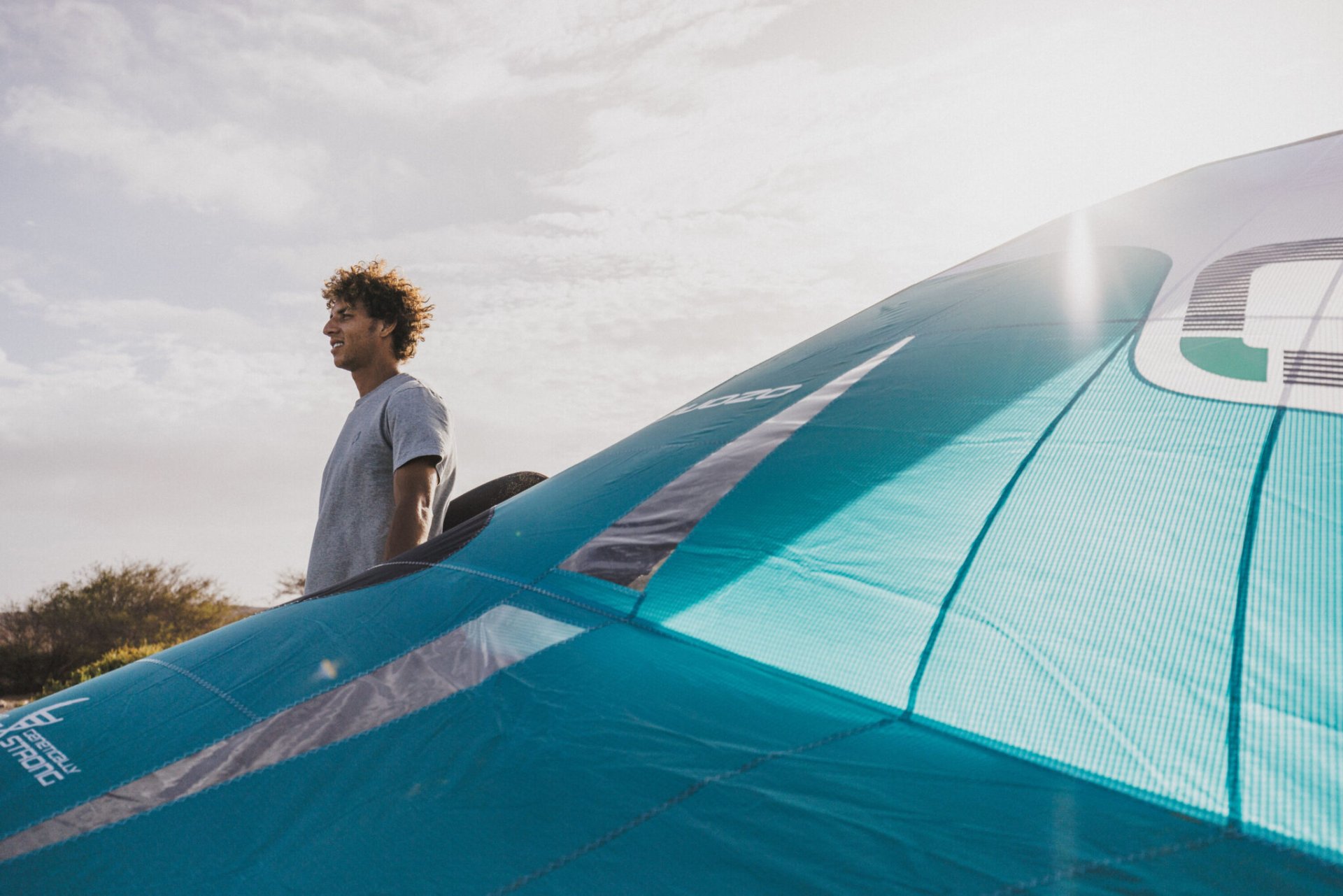 Ozone Flow 2024 | Wing Foiling, SUP And Surf Reviews » Wings | Free ...